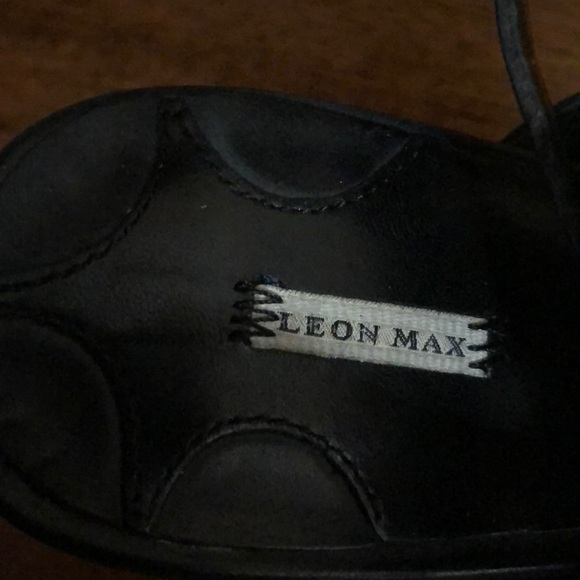 Max Studio | Shoes | Leon Max Max Studio Black Leather Heeled Sandals ...